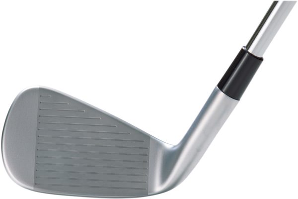 ニューノーマルな中空構造とは？「テーラーメイド」から3代目P770アイアンデビュー | EVEN